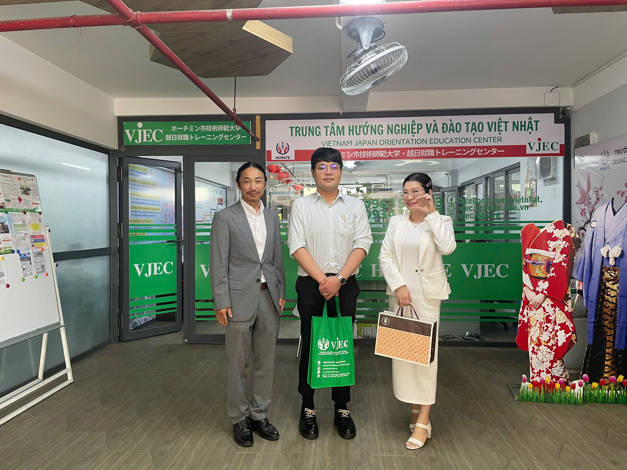 VJEC | Trung Tâm Hướng Nghiệp & Đào Tạo Việt Nhật